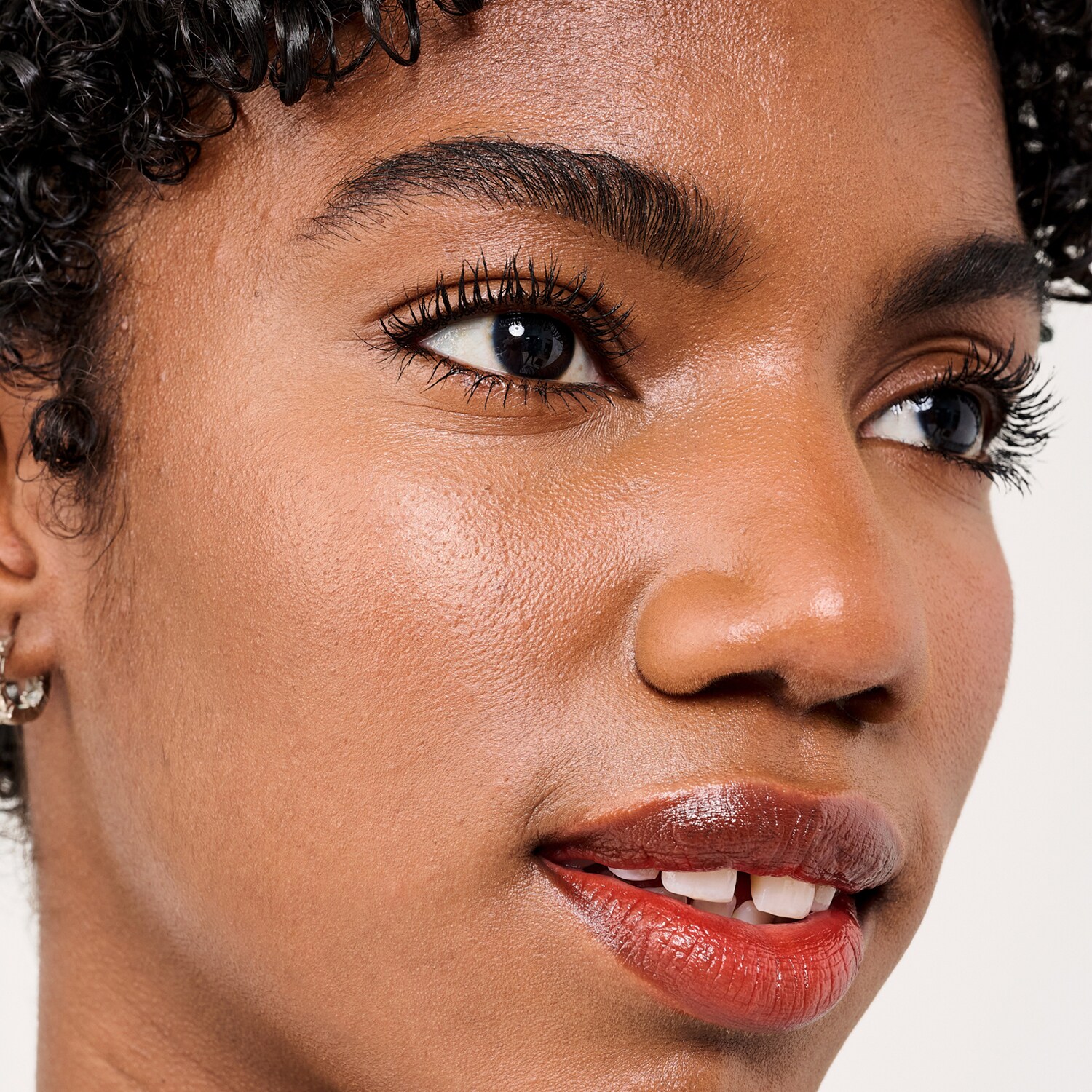 Get Rollin' - Zestaw maskar podkręcających rzęsy Roller Lash i BENEFIT ...