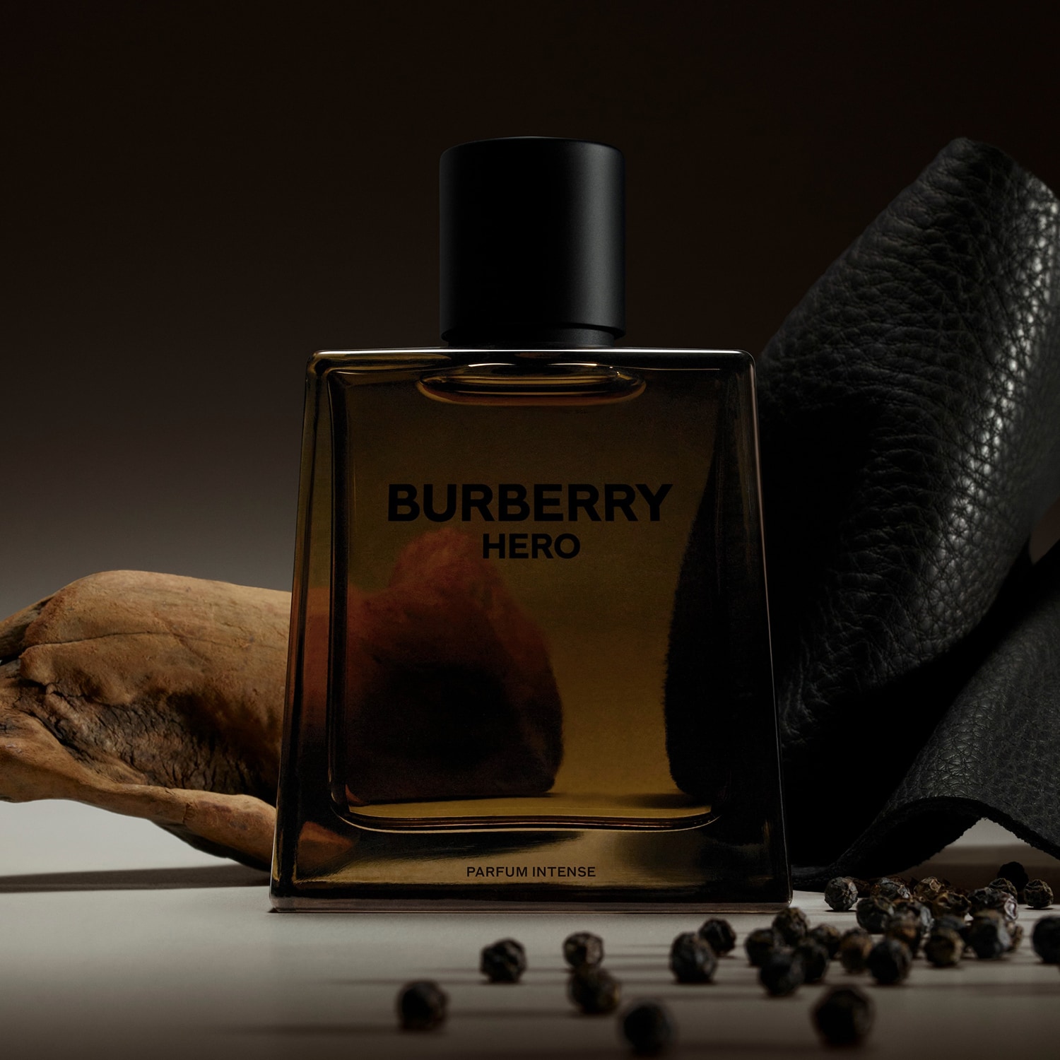 Burberry Hero Intense- Parfum z BURBERRY ≡ SEPHORA