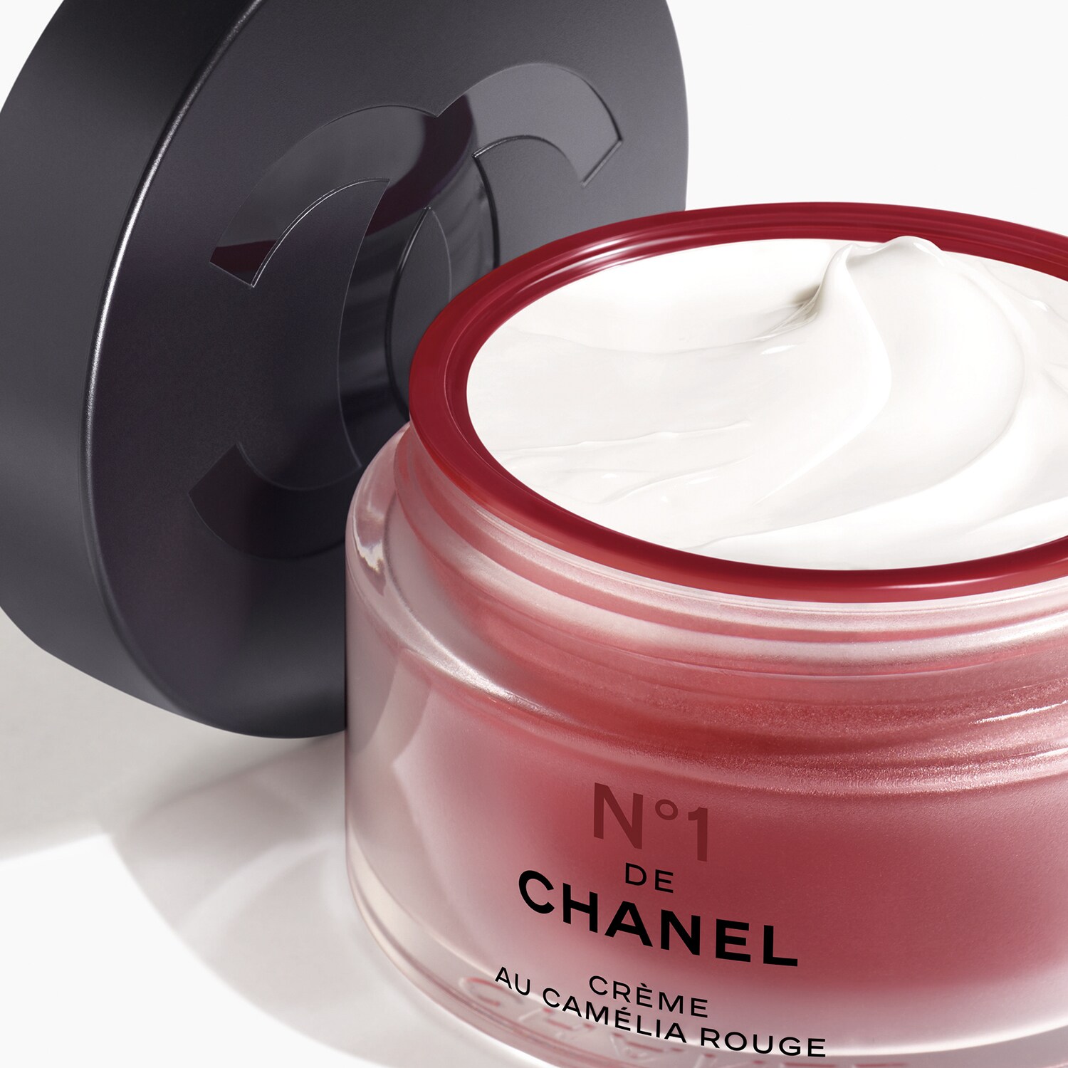N°1 DE CHANEL CRÈME AU CAMÉLIA ROUGE - Repulpe – Lisse – Protège de ...