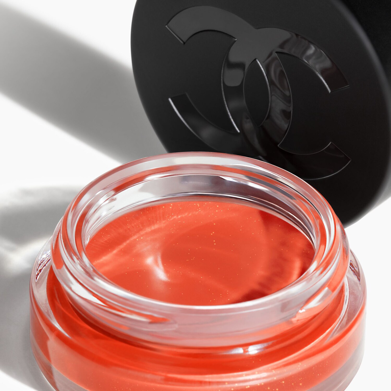 Chanel - Chanel N°1 De Chanel Lip And Cheek Balm Enhances Colour ...