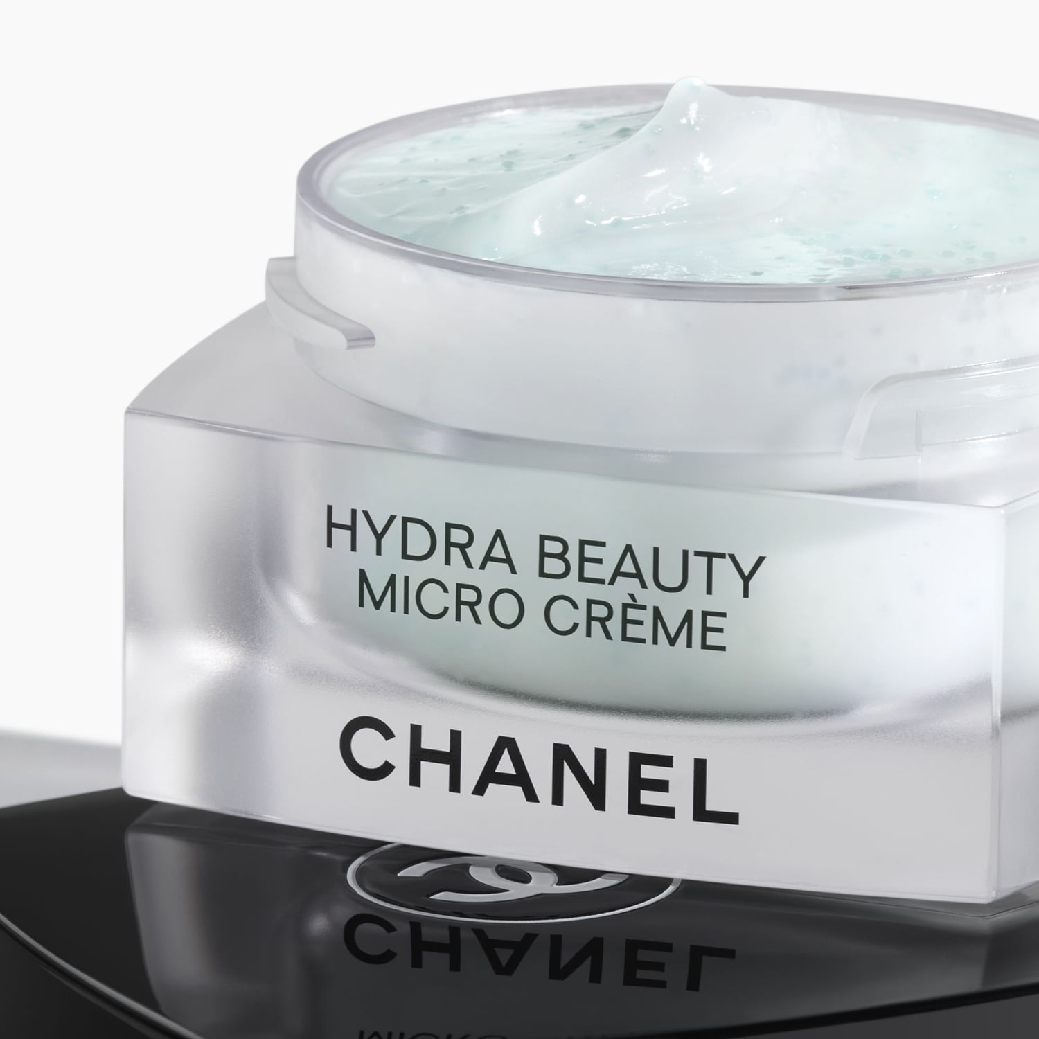 HYDRA BEAUTY MICRO CREME - Hydratační krém od CHANEL (50 g) ≡ SEPHORA
