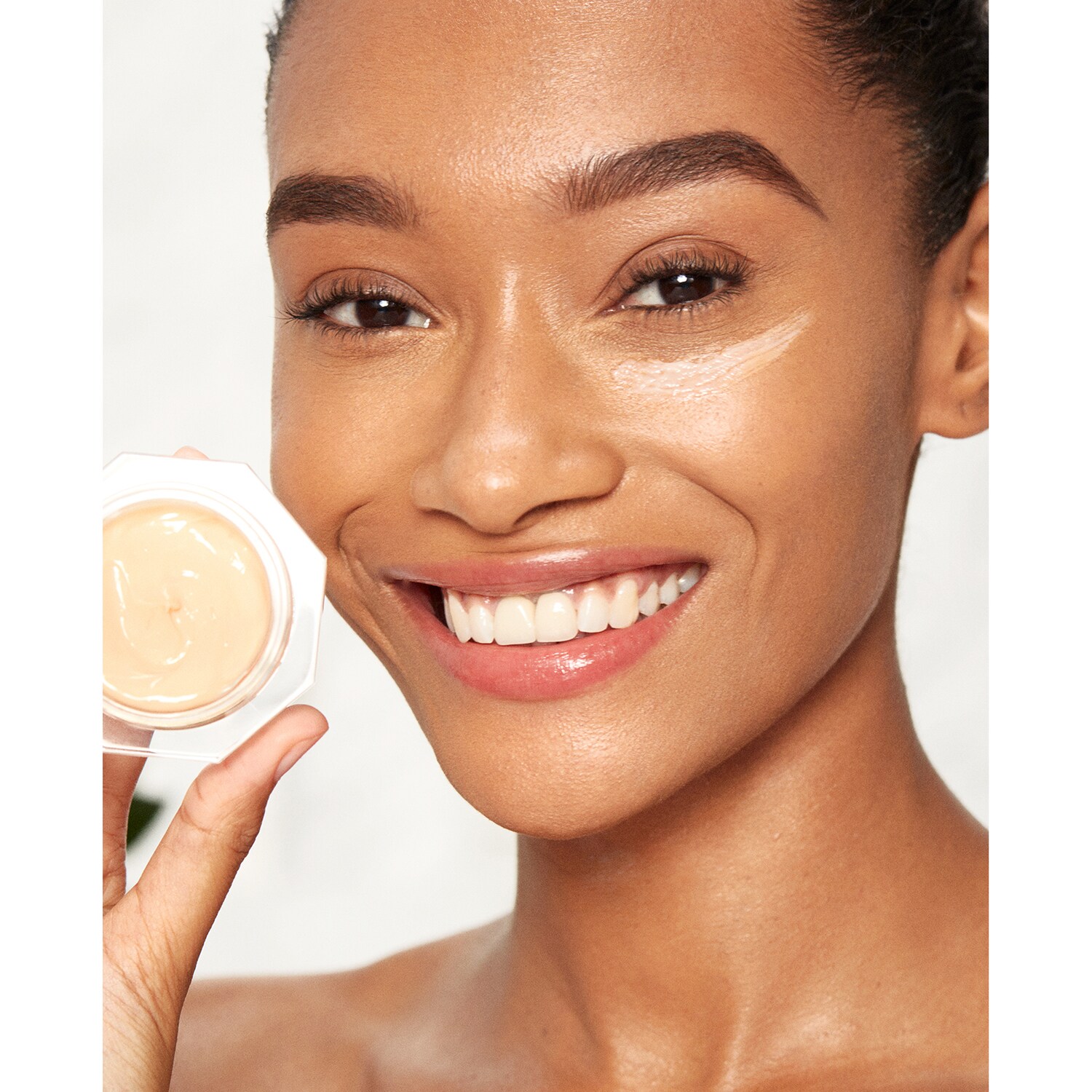 Magic Eye Rescue - Κρέμα Ματιών Επαναπληρώσιμη Charlotte Tilbury ≡ SEPHORA