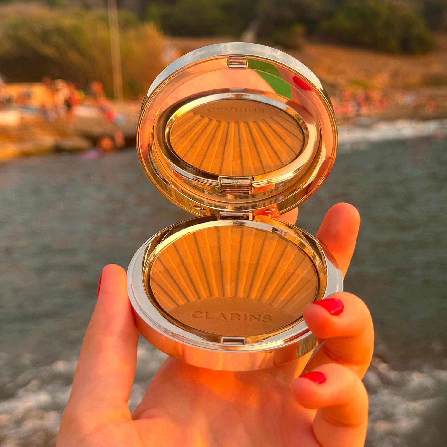 Bronzing Powder - Bronzlaştırıcı Pudra CLARINS ≡ SEPHORA