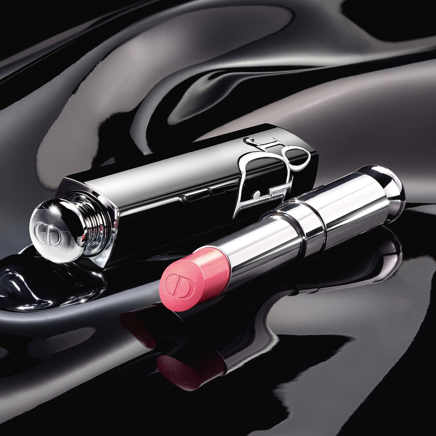 Dior Addict | DIOR Ruj Stralucitor, Reincarcabil ≡ SEPHORA