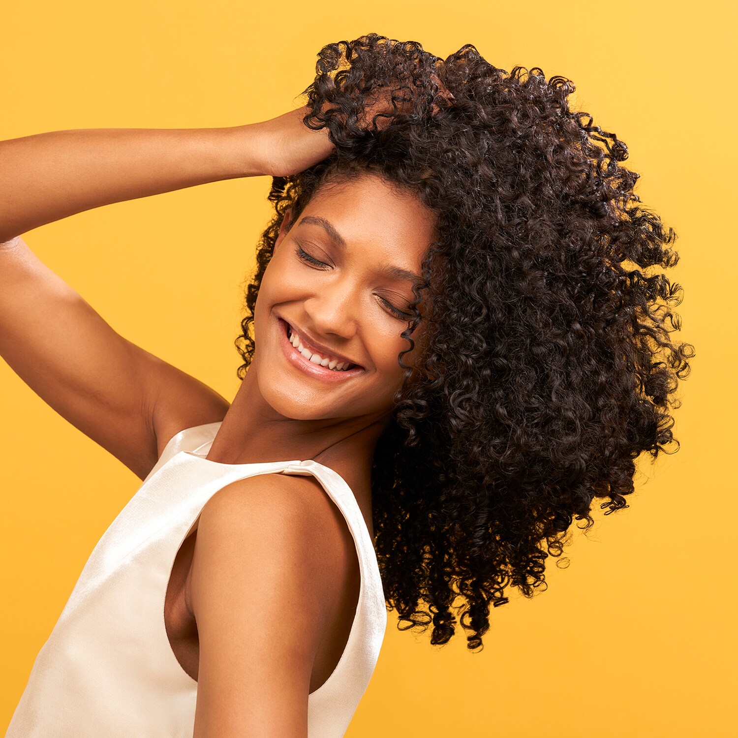 Maschera illuminante per capelli - Al tè nero di FABLE & MANE ≡ SEPHORA