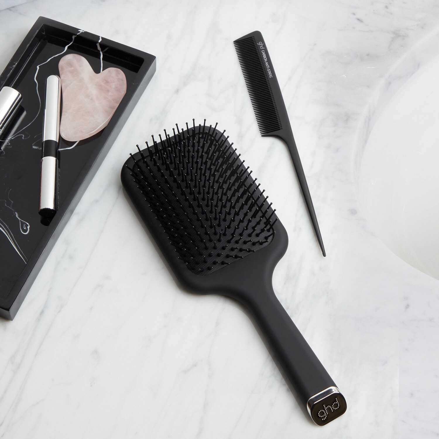 The Sectioner - Kartáč na vlasy z GHD ≡ SEPHORA
