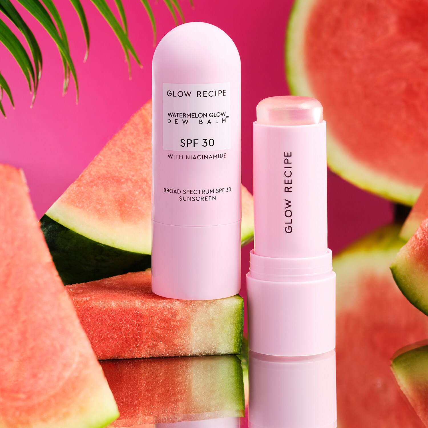 Watermelon Glow Niacinamide Dew Balm Sunscreen Stick - SPF 30 di GLOW ...