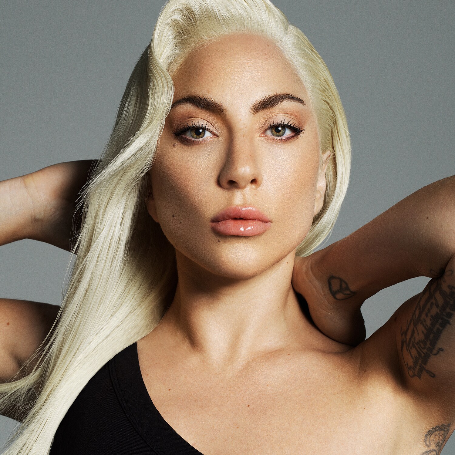 PhD Hybrid Lip Oil - Olio ibrido per labbra di HAUS LABS BY LADY GAGA ≡ ...