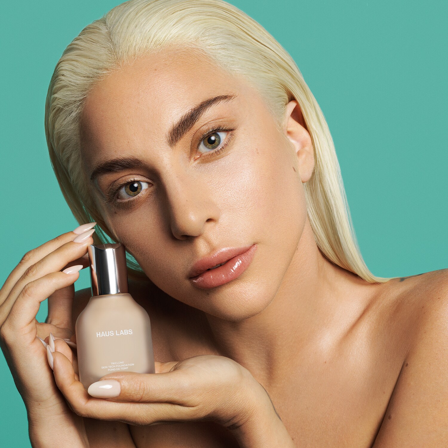 Triclone Skin Tech Foundation – Make-up s arnikou z HAUS LABS BY LADY ...