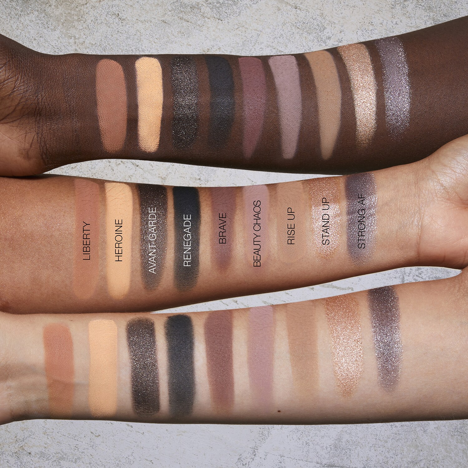 Pretty Grunge - Palette de 18 ombres à paupières de HUDA BEAUTY ≡ SEPHORA