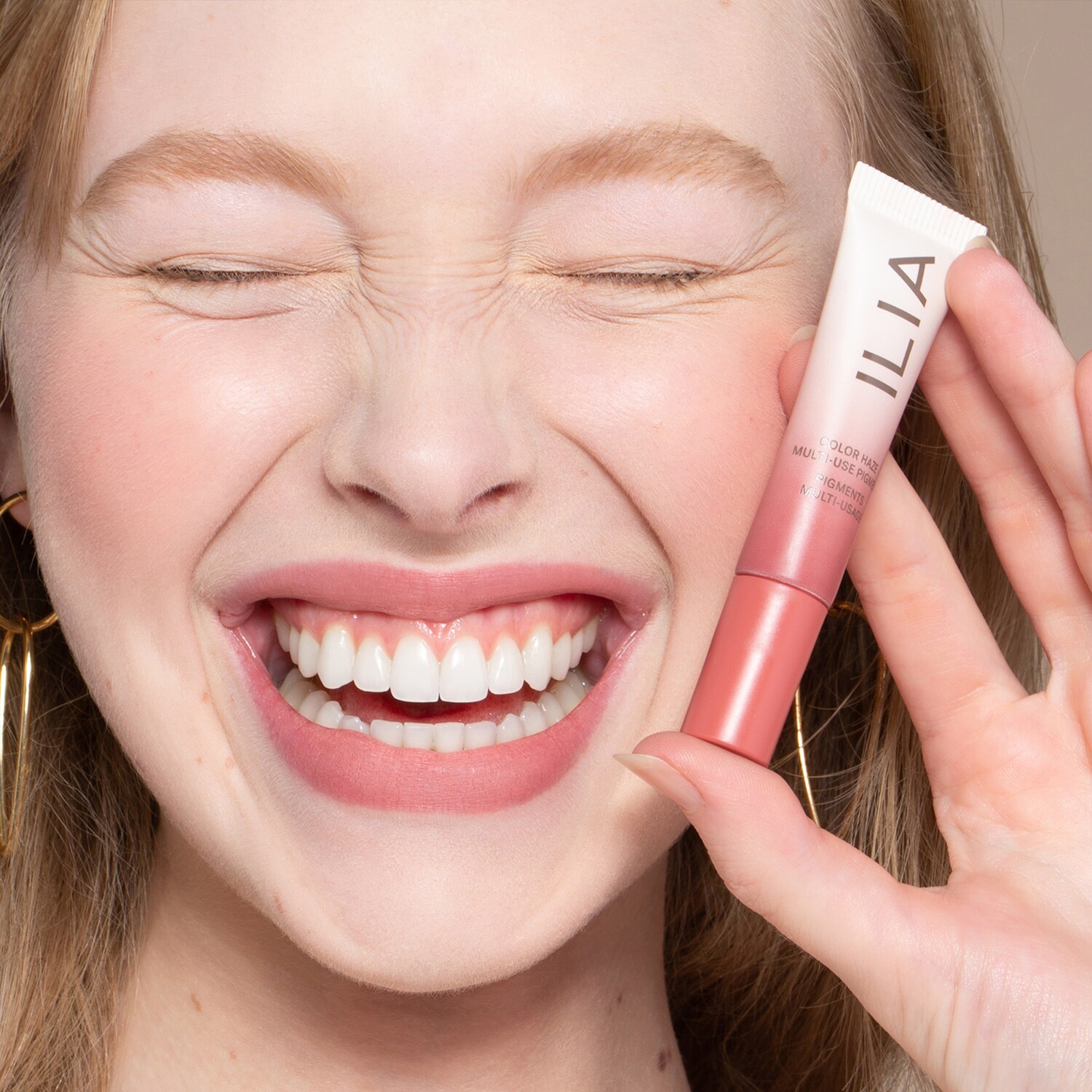 Color Haze - Color Haze Multi-Use Pigment di ILIA ≡ SEPHORA