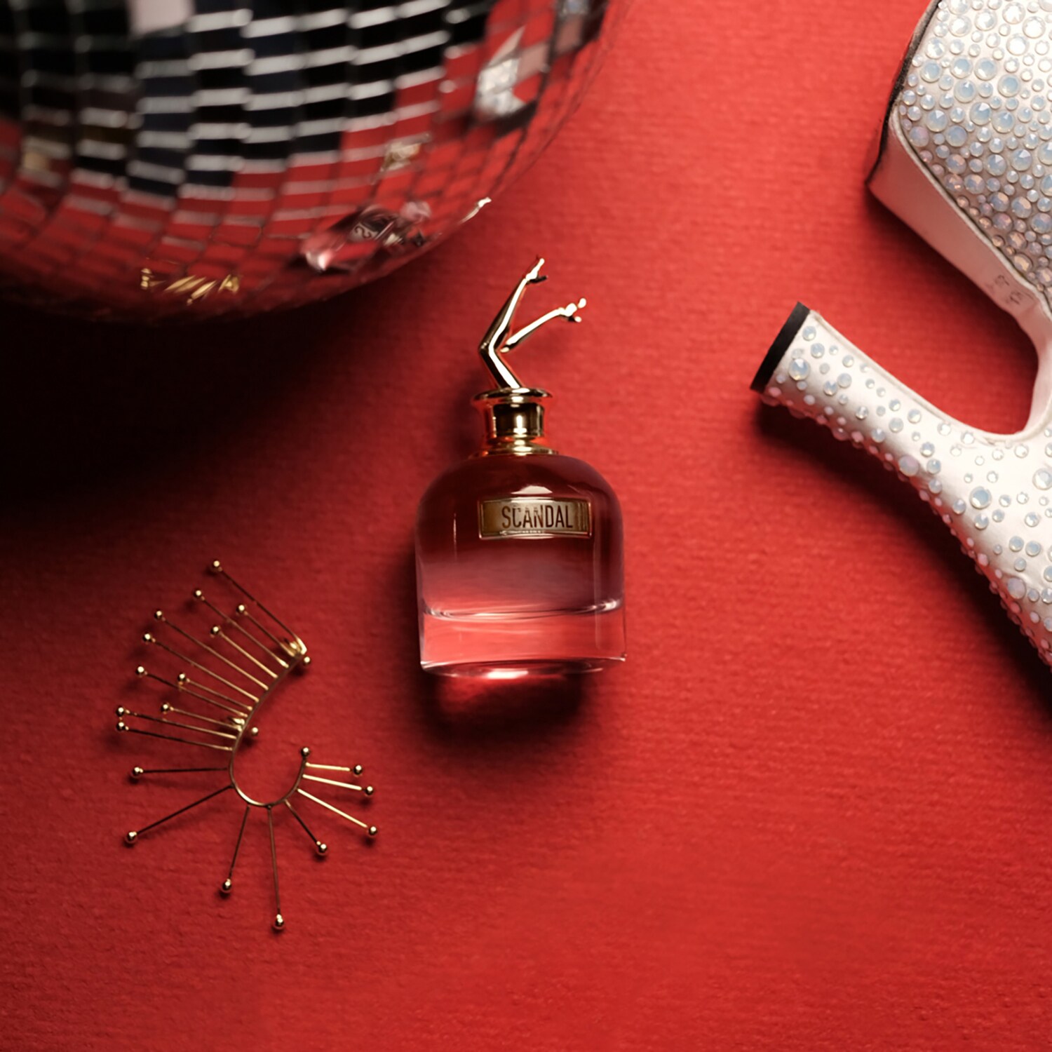 Scandal - Eau de Parfum Notes de Gardenia, Miel et Patchouli de JEAN ...