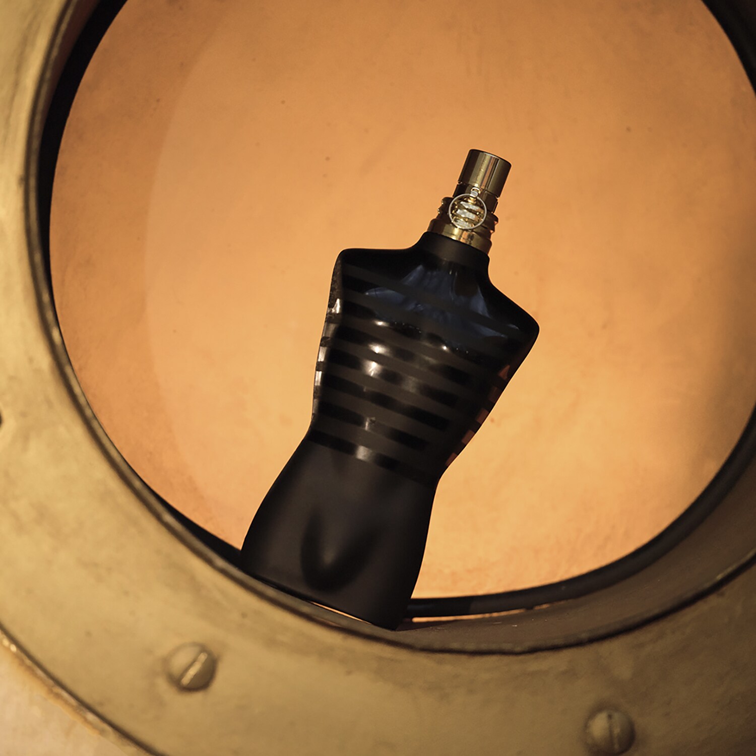 Le Male Le Parfum - Eau de Parfum Intense Notes de Cardamome, Lavande ...