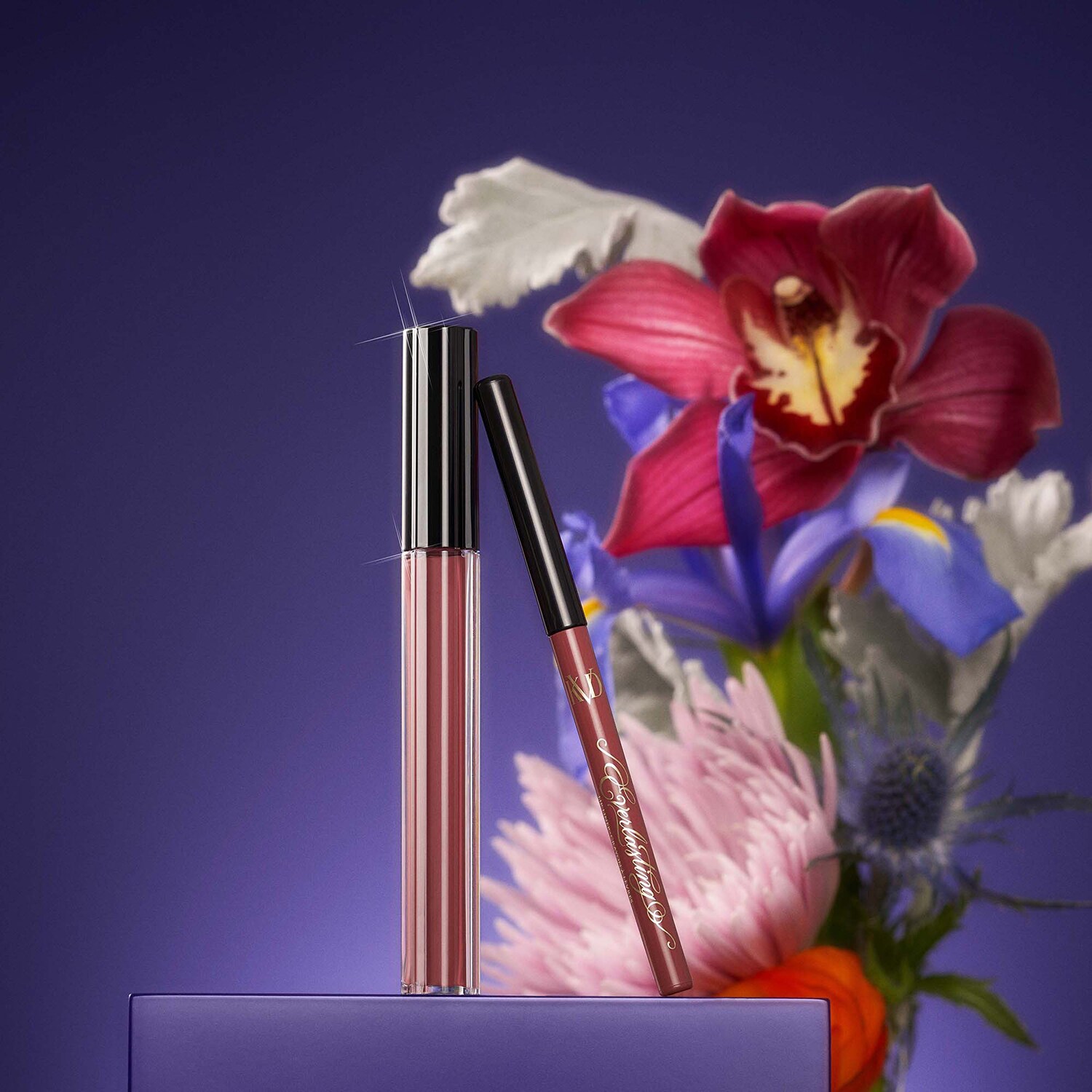 Queen Of Poisons - Dárková sada z KVD Beauty ≡ SEPHORA
