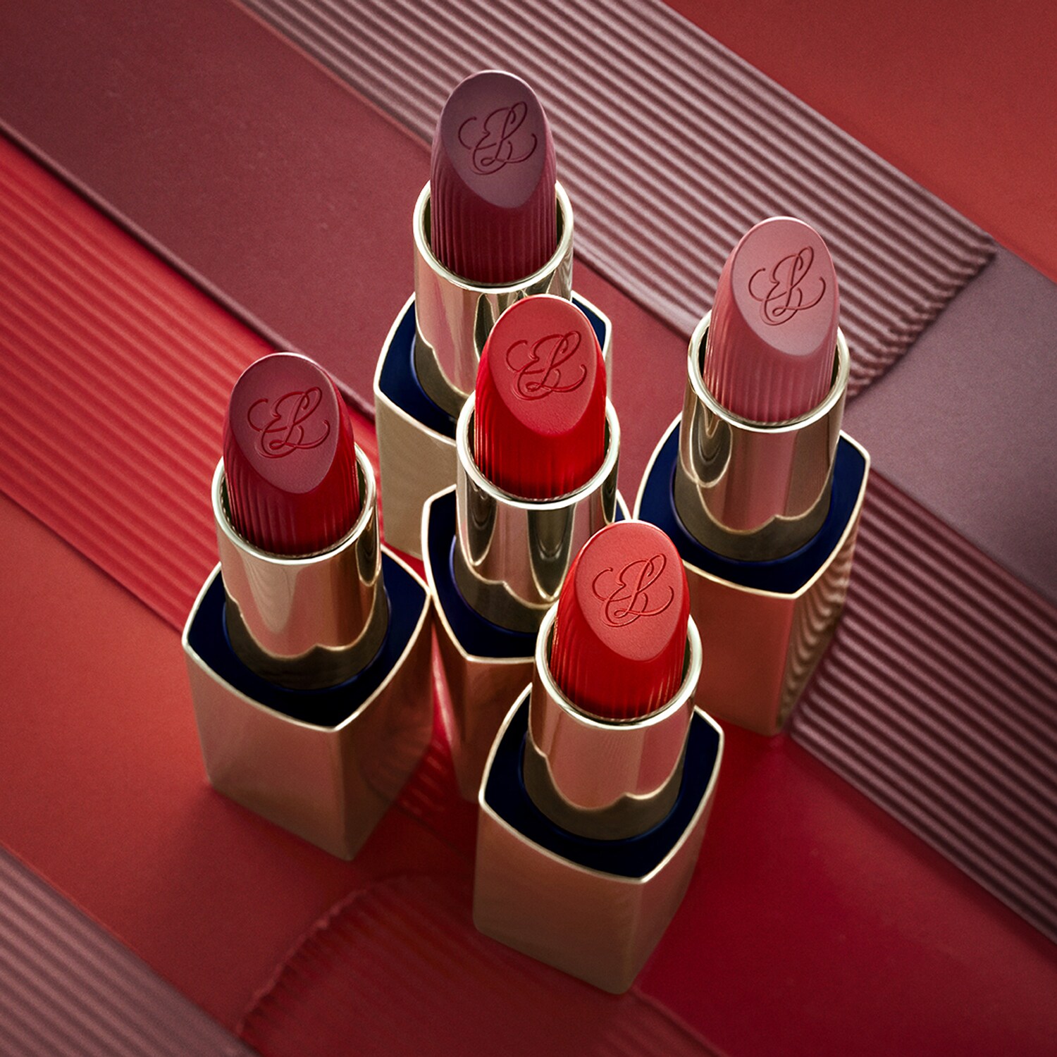 Pure Color Lipstick 888 Power Kiss (3.5g) - Rossetto di ESTÉE LAUDER ≡ ...