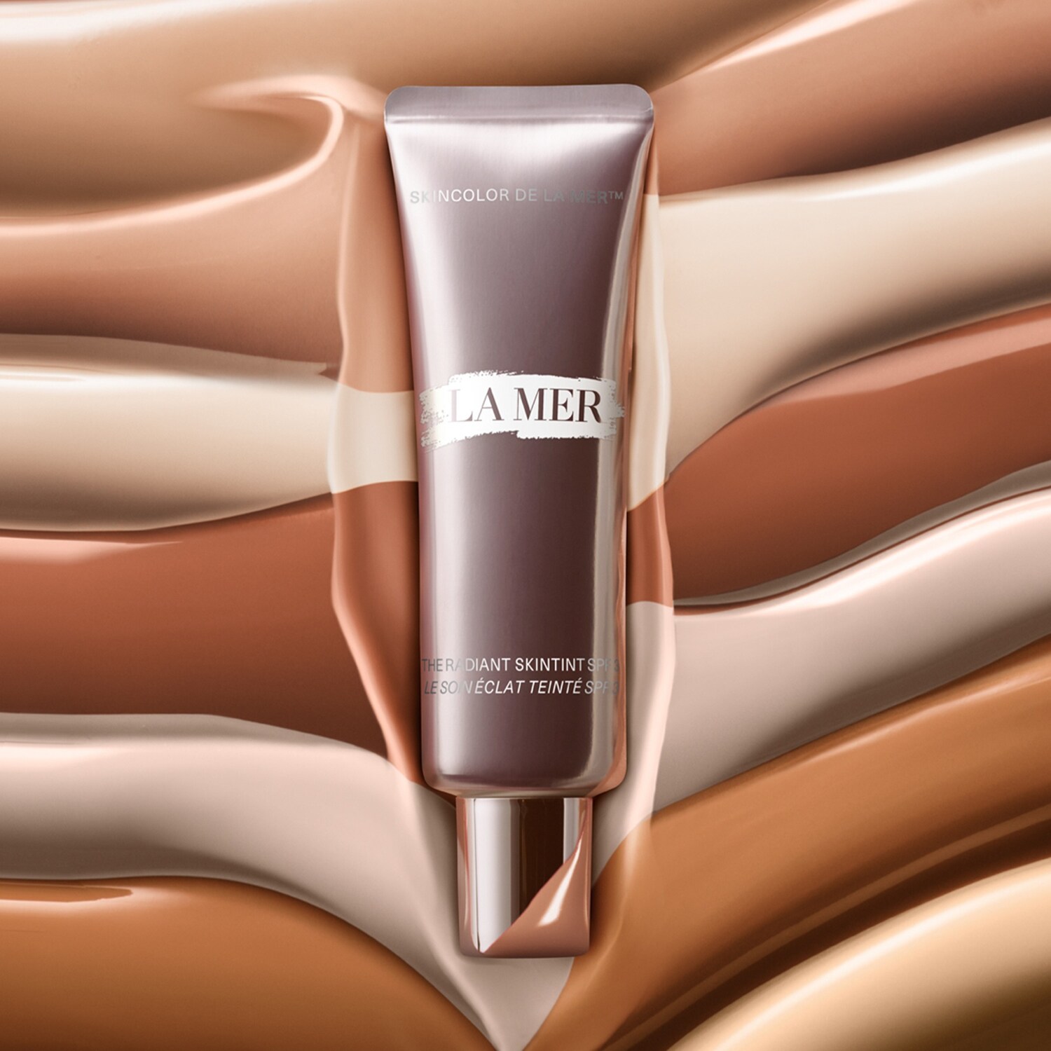 The Radiant Skin tint SPF 30 - Crema colorata illuminante SPF 30 di LA ...