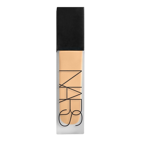 Natural Matte Longwear Foundation - Base mate de larga duración de Nars ...