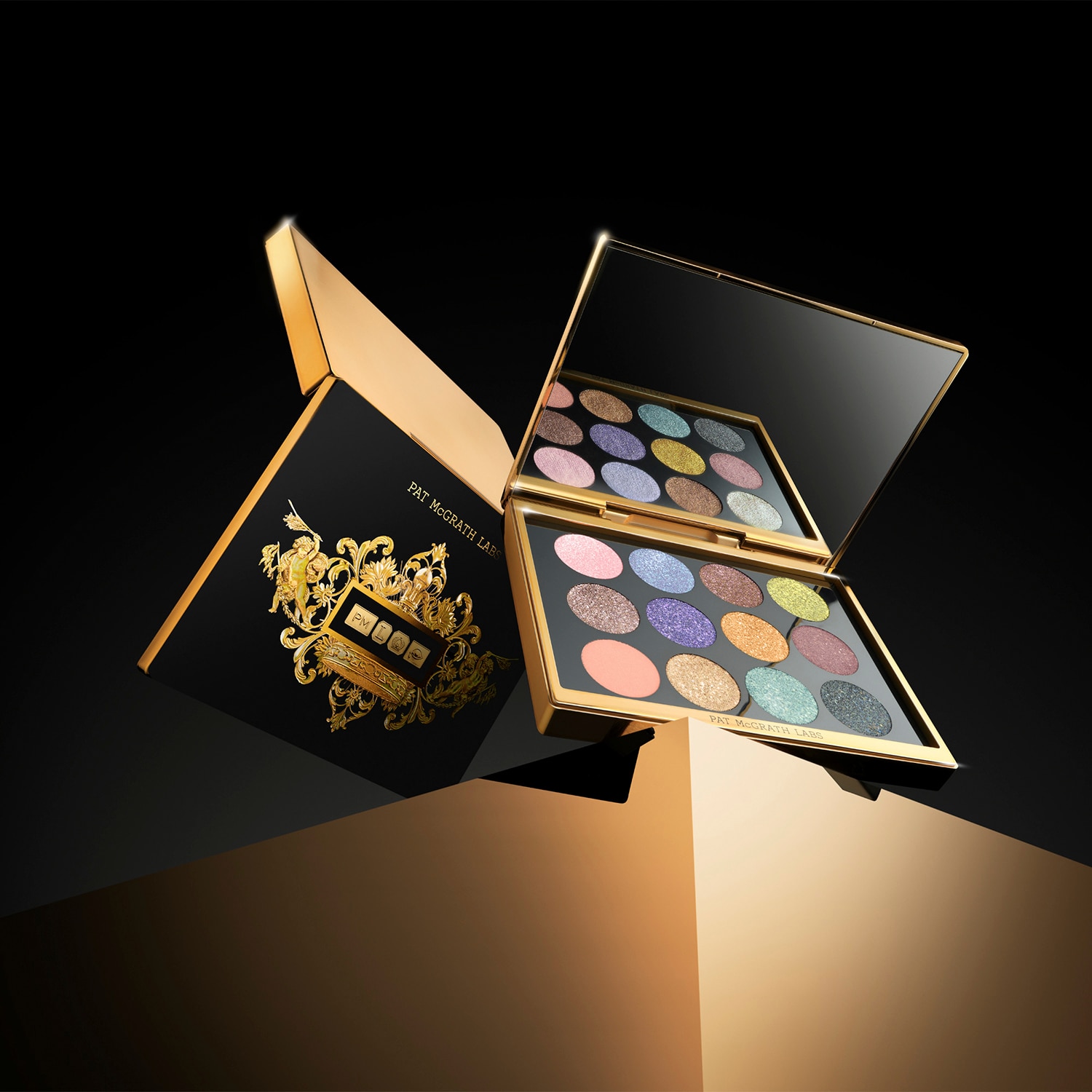 Gilded Nirvana: Mega Eyeshadow Palette - Palette de fards à paupières de PAT McGRATH LABS ≡ SEPHORA