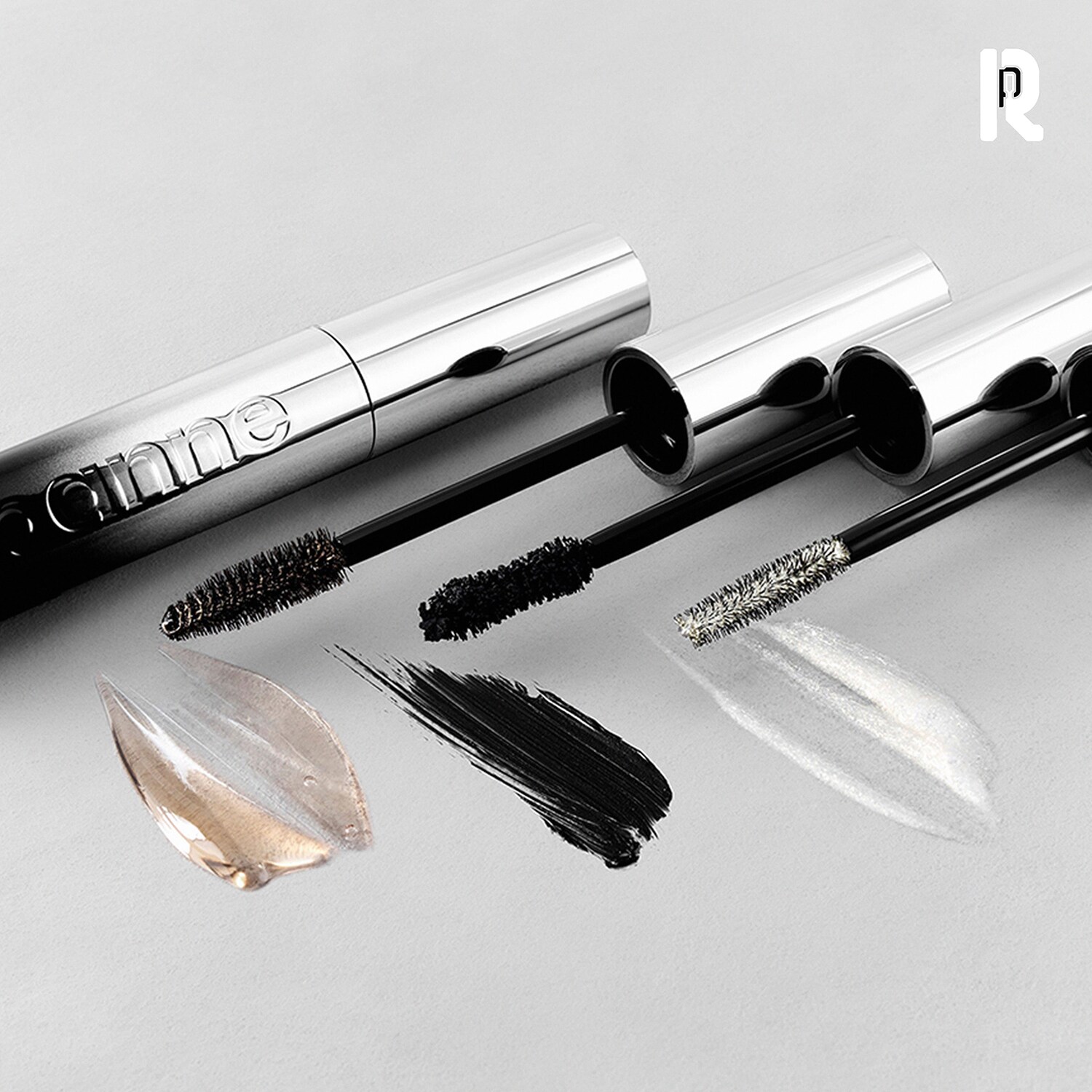 Famous Mascara - Řasenka pro větší objem 5-v-1 z RABANNE MAKEUP ≡ SEPHORA