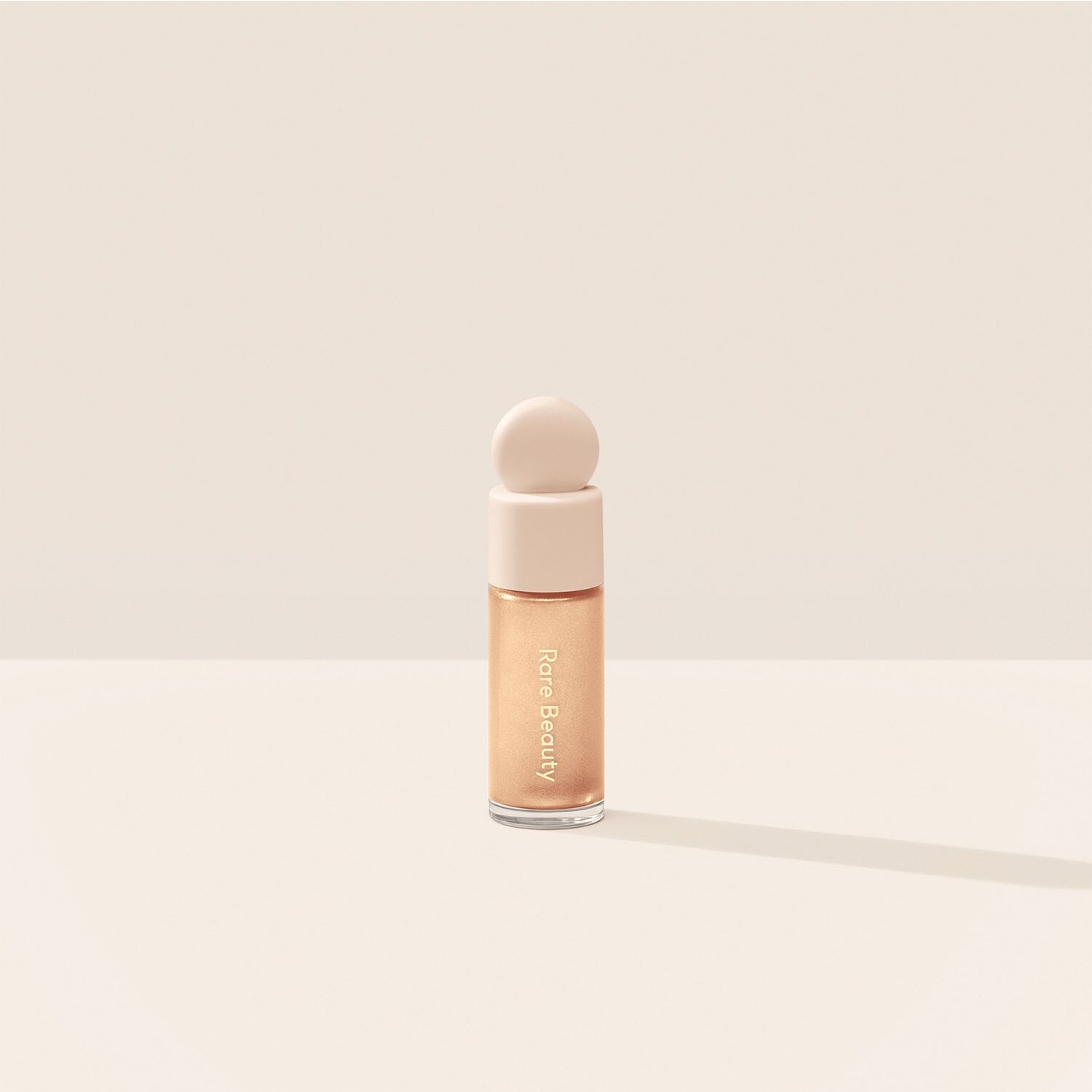 Mini Positive Light Luminizer - Illuminante liquido di RARE BEAUTY ≡ SEPHORA