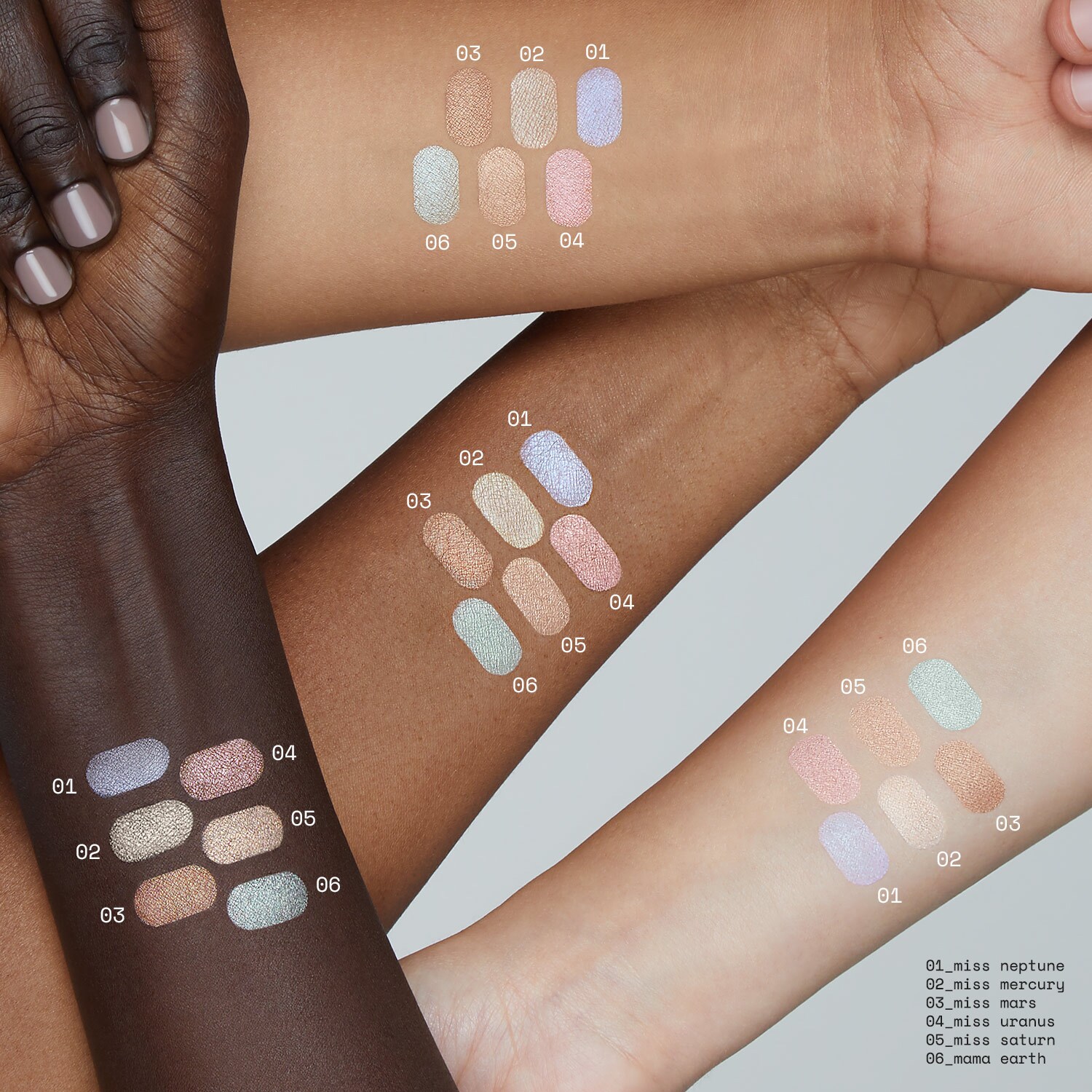 Interstellar Highliter Topper - Rozjasňovač z REM BEAUTY ≡ SEPHORA