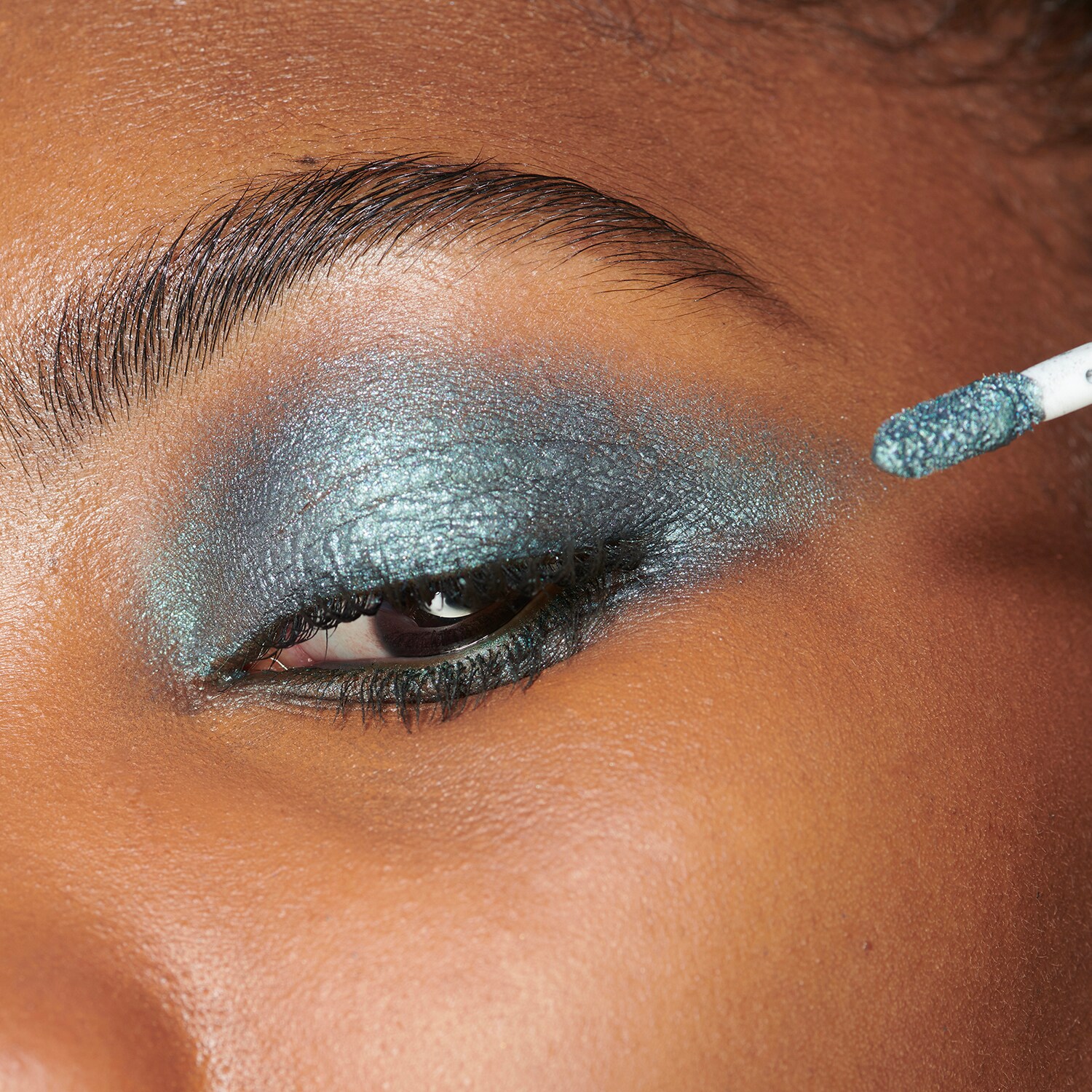 Liquid Eyeshadow - 12h Intensity + Comfort - Vegan* liquid eyeshadow ...