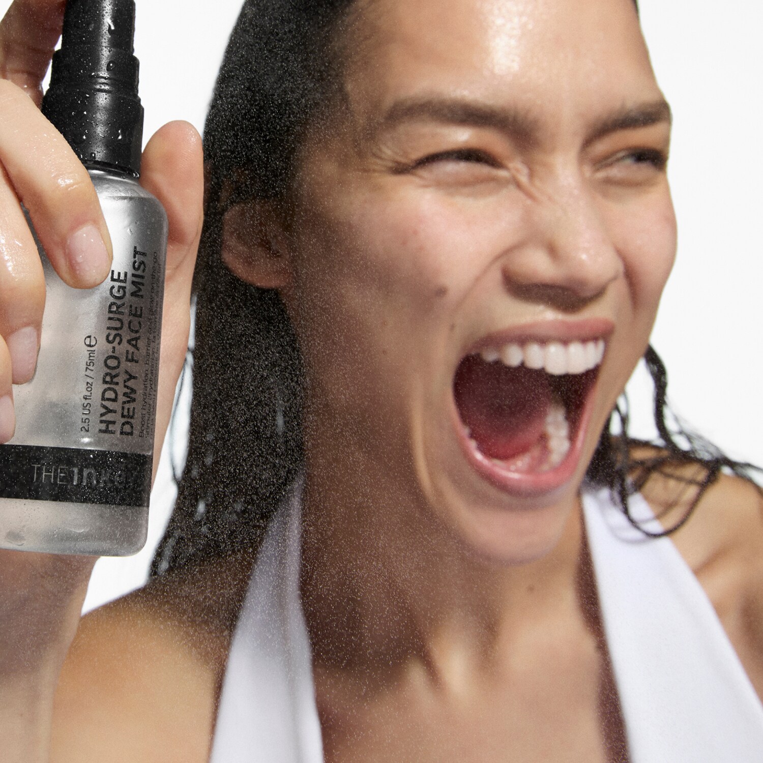 Hydro-Surge Dewy Face Mist - Spray Viso Illuminante di THE INKEY LIST ≡ ...