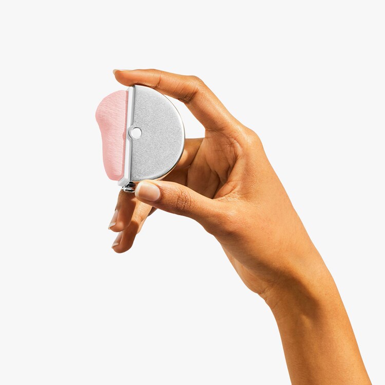 Stretch Face Brush - Pinceau Visage Estompeur & Polisseur | GLOSSIER ≡ ...